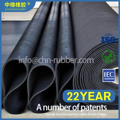 Fine fluted rubber matting 3mm black flooring rolls suppliers