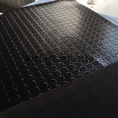 Rubber coin flooring non slip Interlocking floor mats