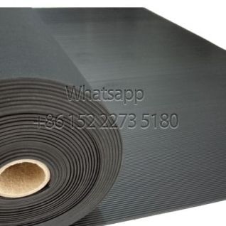 3mm 1.5g/cm³ Corrugated rubber matting roll manufacturer